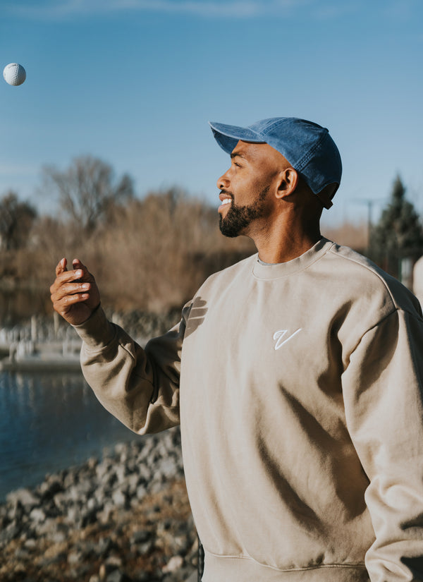 Vibez Icon Logo Crewneck (Tan) – vibezgolfclub